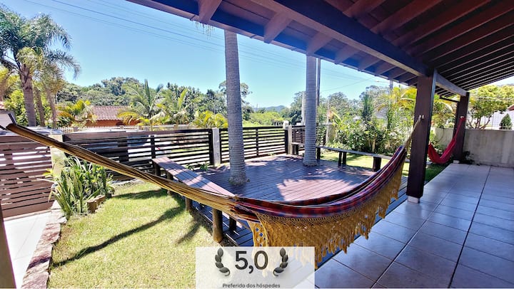 Na Lagoa Próx Do Mar: 03 Dorm(01 Suíte), 05 Camas - Imbituba