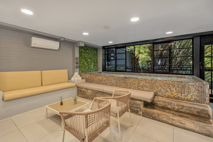Fuoco 6bd/7bt Small Indoor Heated Pool A/c Poblado - Medellín