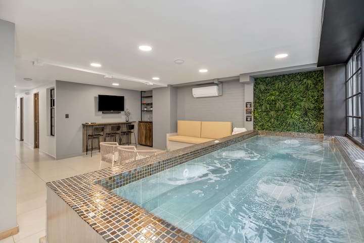 Clean Design Prime Area| Effortless Stay | Poblado - Medellín