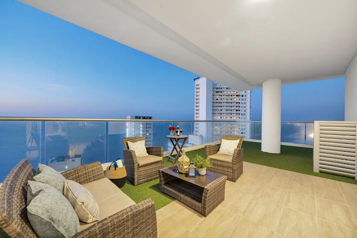 Spectacular Beach View Apartment - Cartagena, Colombia