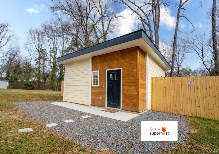 Cozy Extended Stay - Tiny House Near Uptown & Uncc - Charlotte, NC