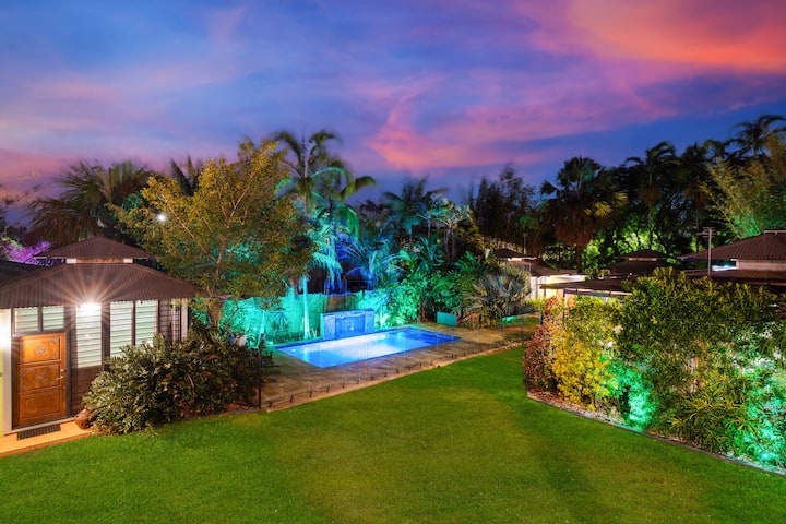 Zenhouse Bali: Pool ~ Garden ~ Massive Grounds - Australia