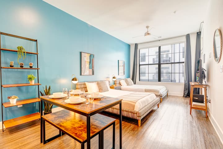 King Suite - Half Mile From Broadway - Nashville, TN