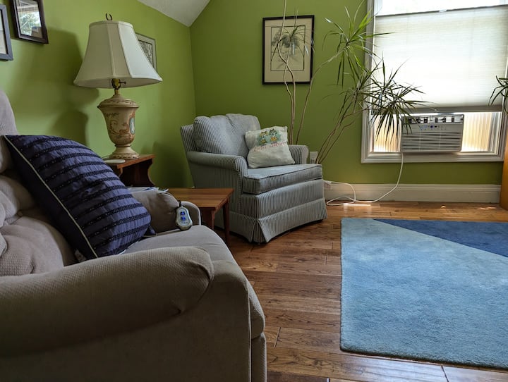 Buffalo-niagara, 20 Min To Falls, W/soaking Tub! - Kenmore, NY