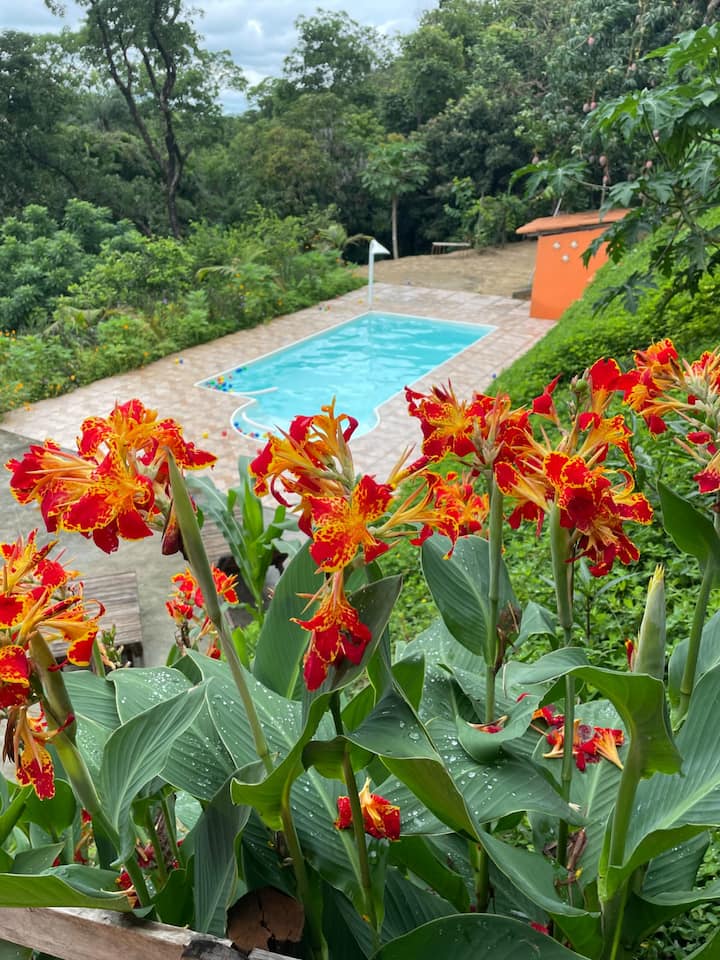 Sítio Esmeraldas: Piscina, Sauna, Fogão á Lenha - Esmeraldas