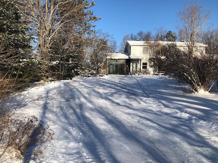 Studio "Pet-friendly" à 5 Min Du Mont Sutton - Mont Sutton, QC