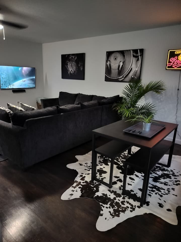 Tower Grove Oasis #2 2king Bds 1 Queen Bd Pool - Saint-Louis, MO