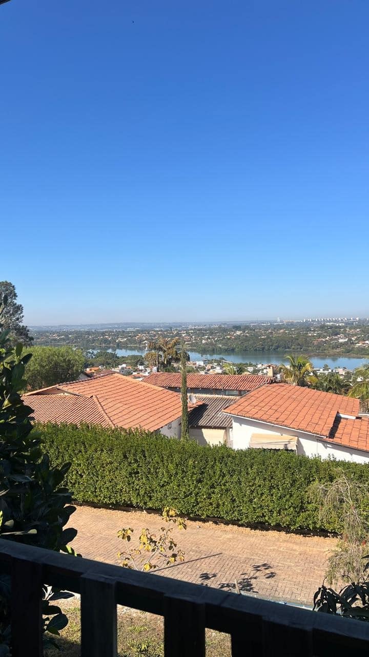 Casa Com Vista Privilegiada No Lago Norte - Brasília