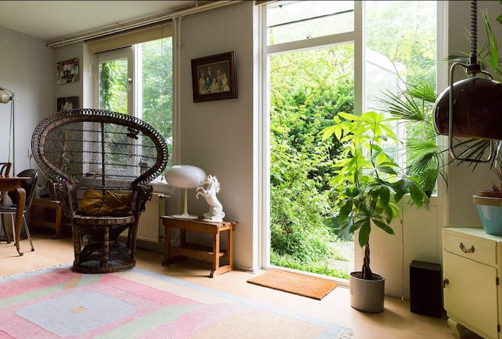 Cosy Centre Apartment | 2 Bedrooms | Big Garden - Amsterdam