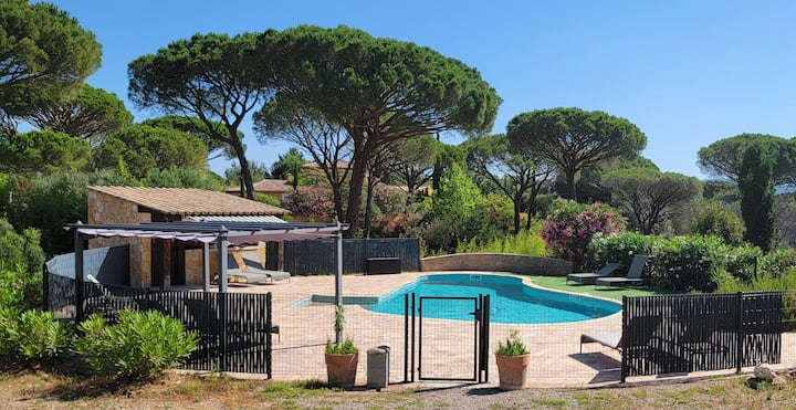 Chambre D'hôte Avec Piscine Dans Le Var- Maures - Vidauban