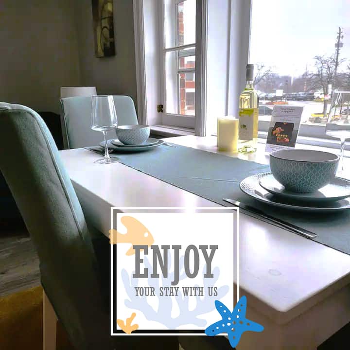 New Downtown X4 Bed + Free Parking + Laundry - Welland