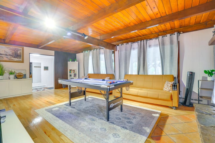 House With Outside Sauna And Hot Tube - Pennsylvania
