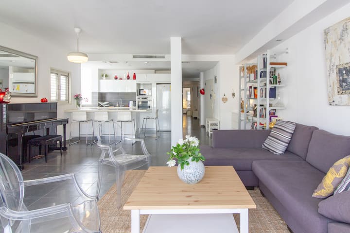 Central &Spacious-frishman Beach - Tel Aviv