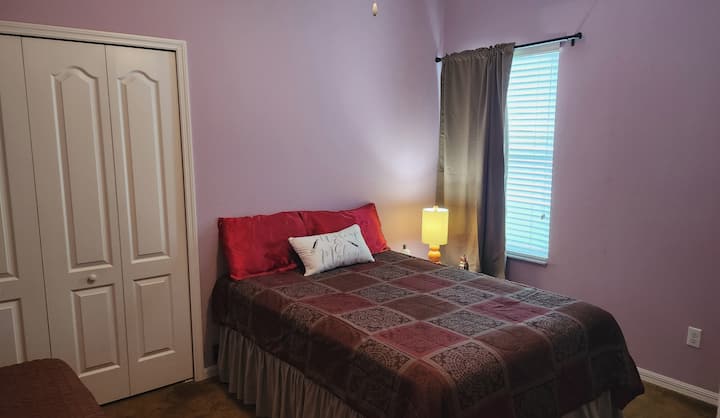 Private Room In Home Amidst Cycling Trails - Clermont, FL
