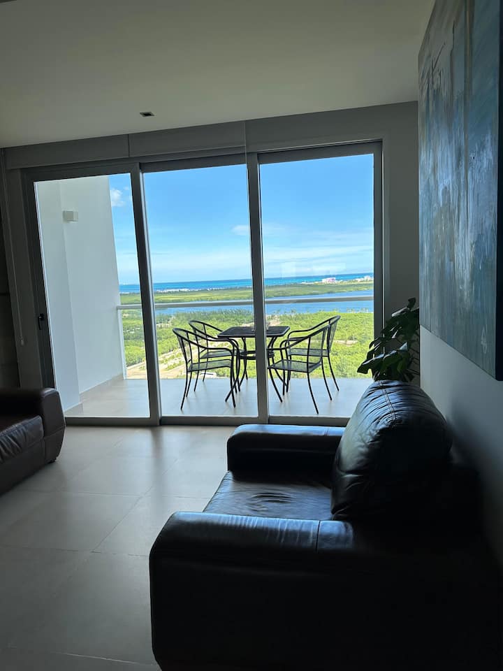Beautiful Apartment With Elevator For 8 People - Cancún