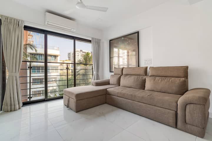 Athena Elegant 2bhk In Khar | Gated & Connected - Mumbai