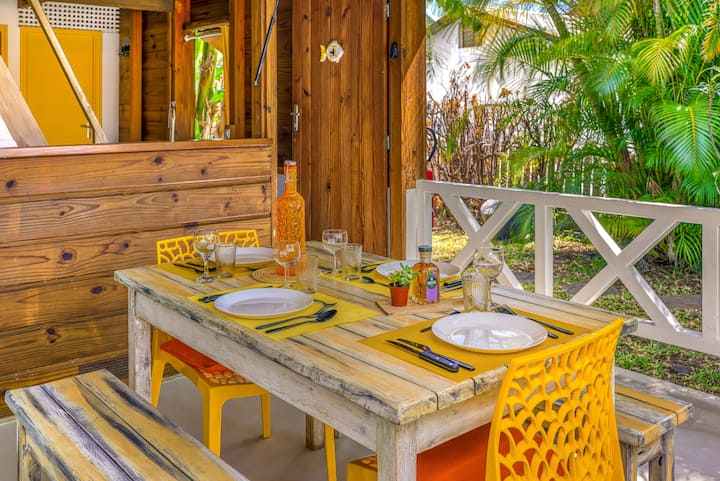 Bungalow Ecoresponsable Avec Piscine Et Vue Mer - Réunion