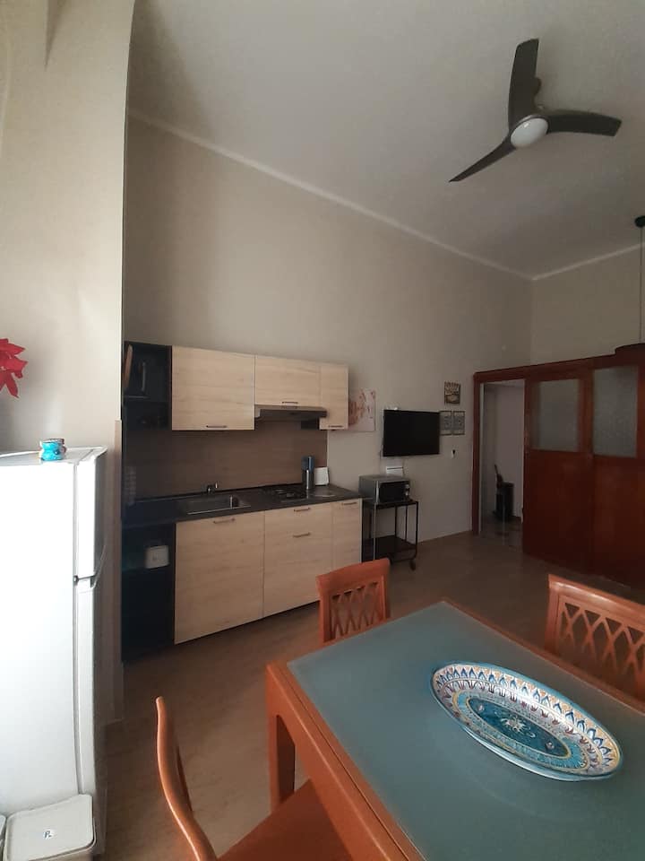 Domus Passpartenope Holiday Home, Napels - Naples