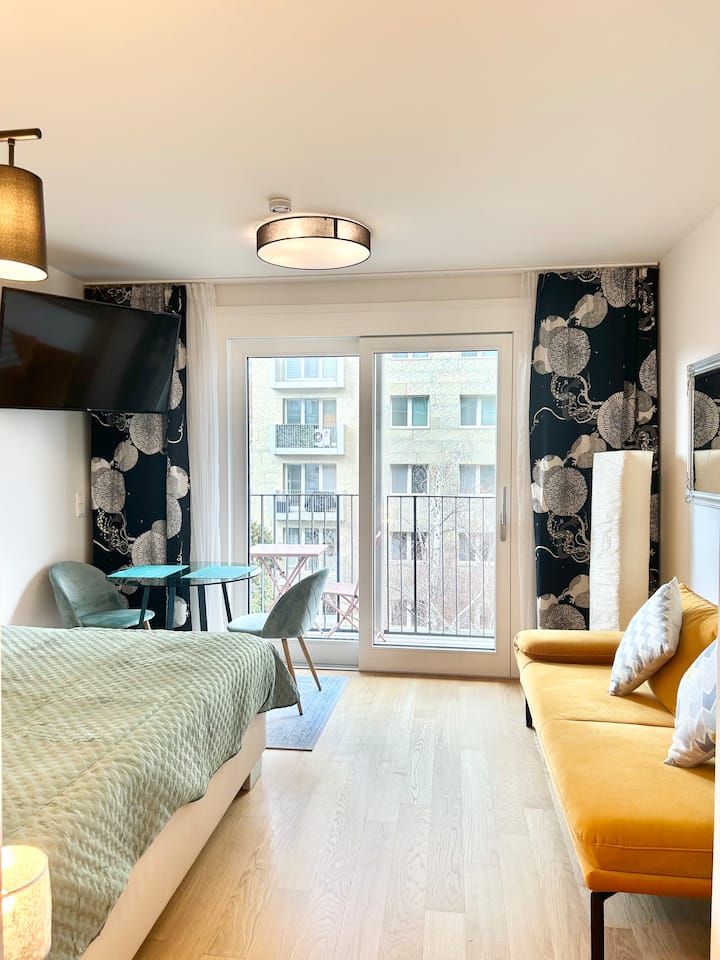 Modern Central Studio - Full Kitchen + Free Garage - Bécs