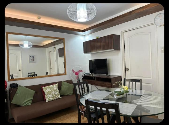 2 Bedroom Budget Staycation. - Cebu City