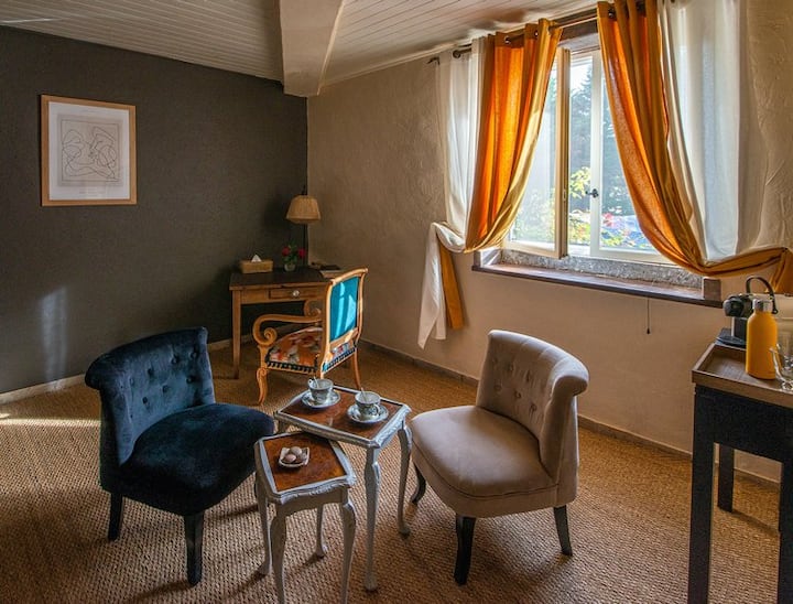 Chambre D'hôte "Guillaume Apollinaire" Romantique - Cordes-sur-Ciel