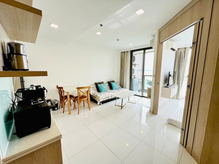 Pattaya, 1 Bed , Cozy , Near Beach , Wifi 500/500 - Pattaya