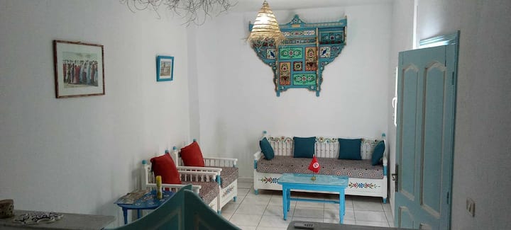 Maison Médina
Wifi Illi
Terrasse Vue Mer
Barbecu - Tunisie