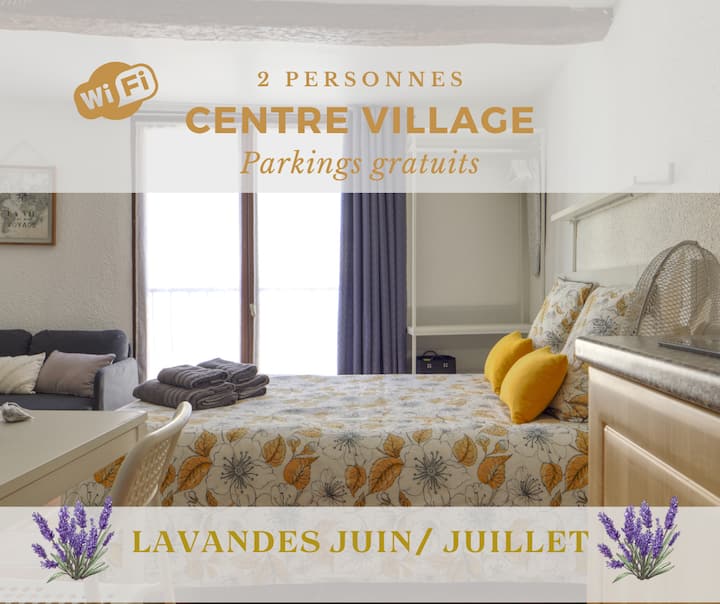 Vivez L'ambiance Du Centre Ancien - Riez