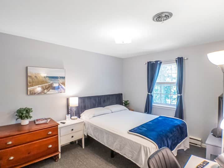 Private Room & Bath 0.9 Mi To Uva Hosp For Nurses - Charlottesville, VA