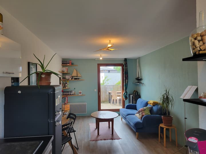 Charmant T2 Traversant Avec Terrasse Plein Sud - Mérignac