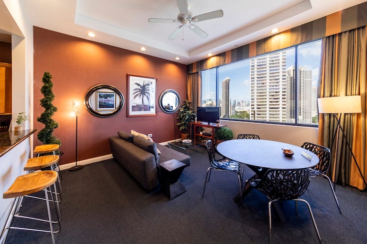 Free Parking1br Penthouse Condo @Palms +Near Beach - O‘ahu, HI