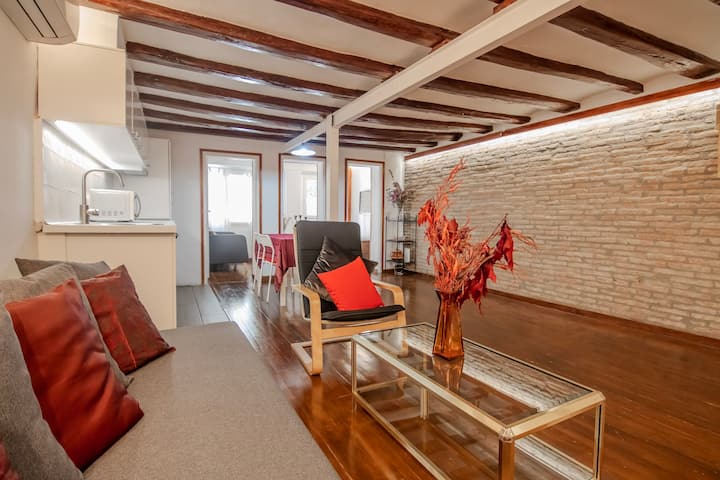 (P1) Cozy Apart, Gracia La Pedrera - Barcelona