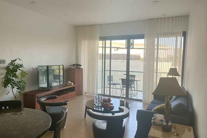 Luxury Abdoun Flat | Gated Compound + Pools - Jordanie