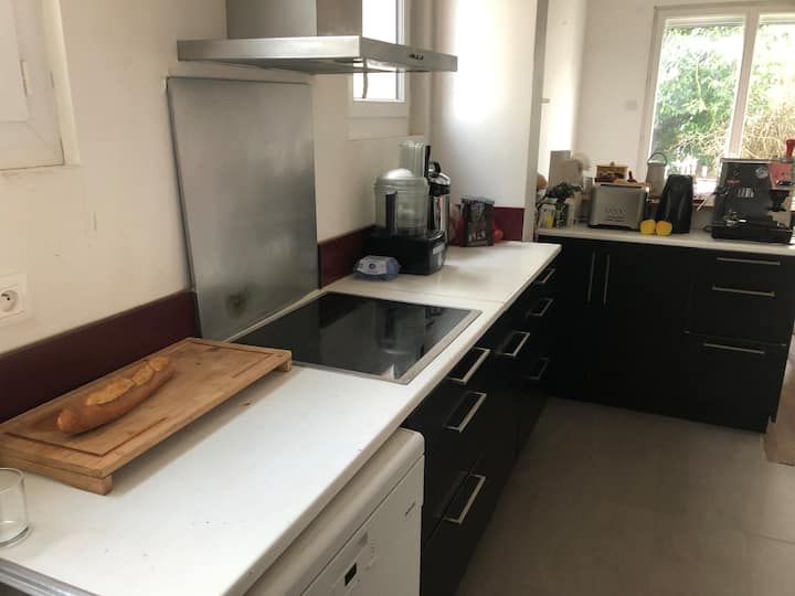 Chambre à Antony, 20 Min Paris Et 100 M Du Rer B - Antony