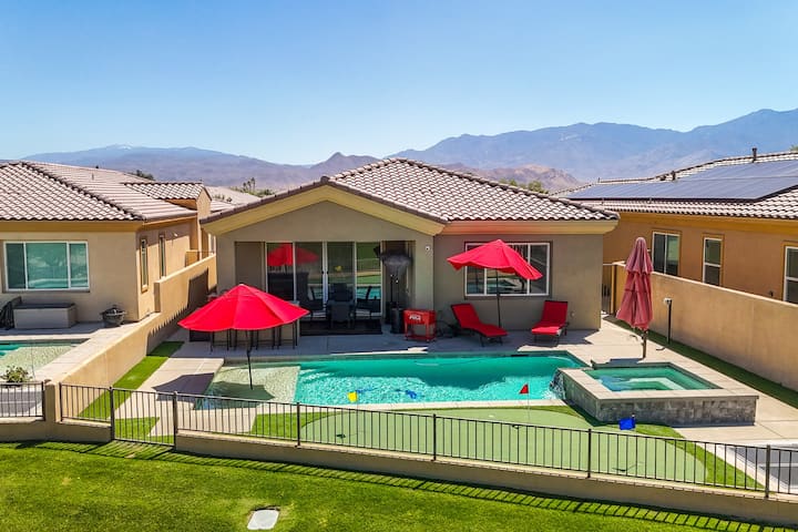 Country Club And Golf Living
W/pool And Spa - Cathedral City, CA