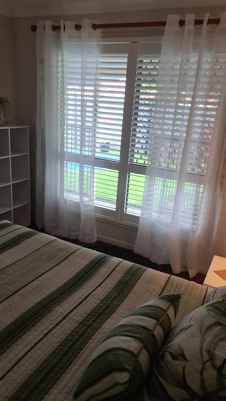 Private Room In Quiet Wynnum West - Brisbane
