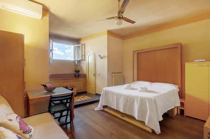 Yellow Rooftop Firenze [A/c - Wifi] - Florence