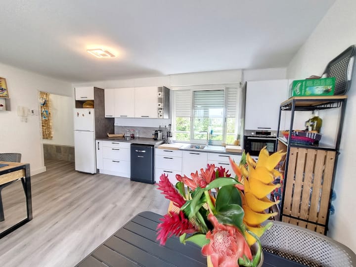 Duplex à 3 Mn à Pied De La Mer Et Du Centre Ville - Saint-Pierre