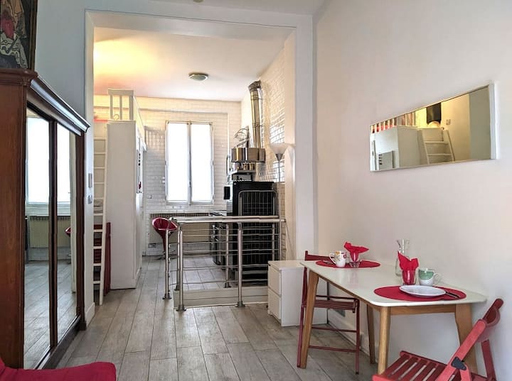 Eiffel Tower - Duplex & Patio - Centre Of Paris - Paris