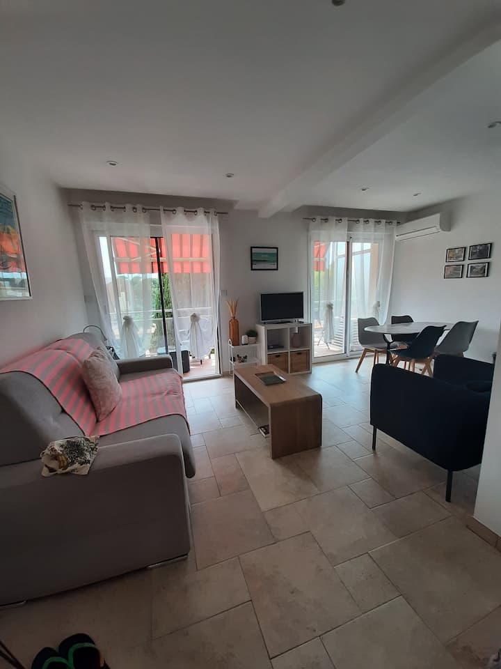 Beau Studio Proximité Plages Et Commerces - Six-Fours-les-Plages