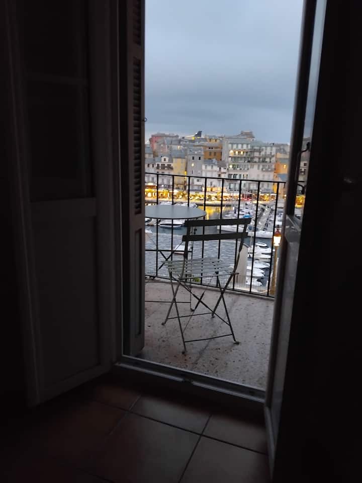 Appartement Cosy Vue Sur Le Vieux Port - Bastia