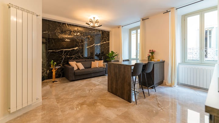 Magic Place Bergamo – Classy Apartment City Center - ベルガモ