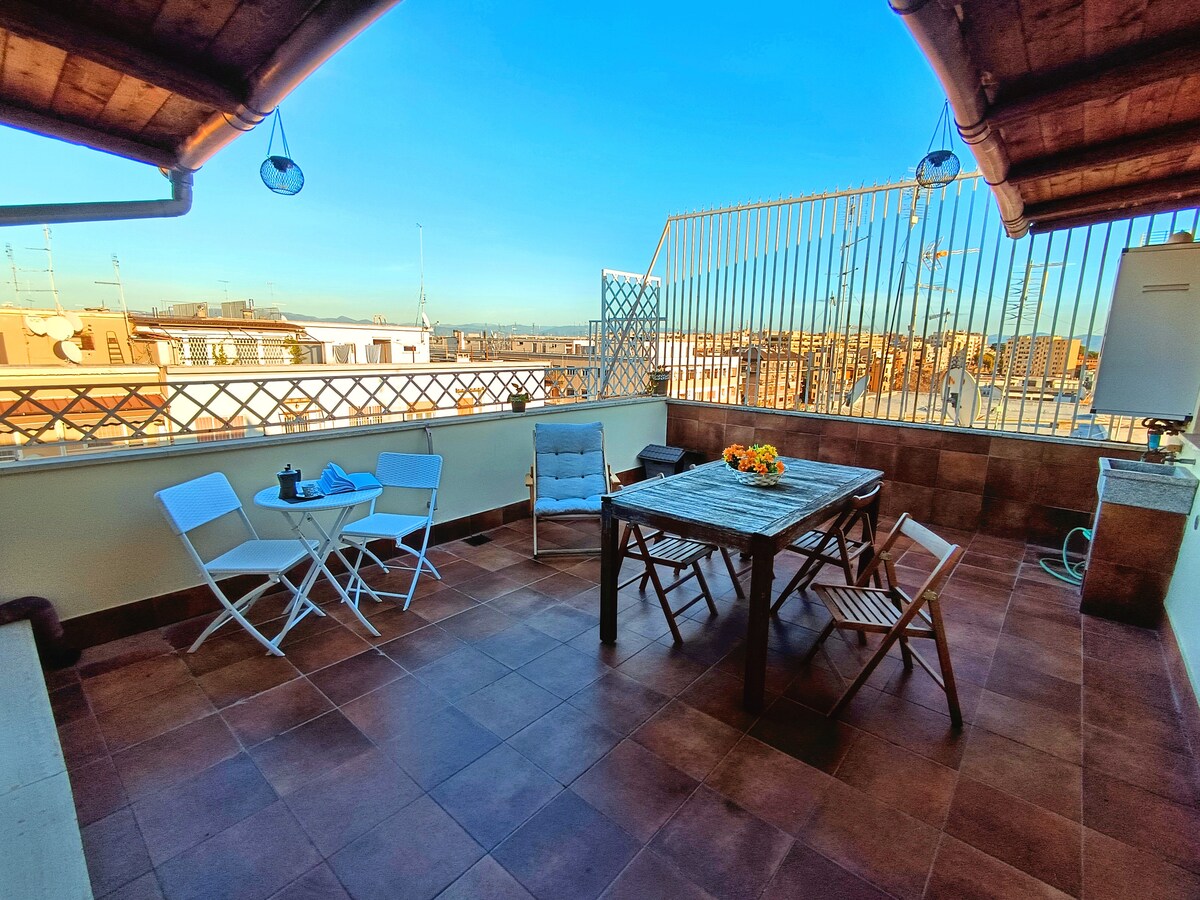 Rome Holiday Rentals & Homes - Lazio, Italy | Airbnb