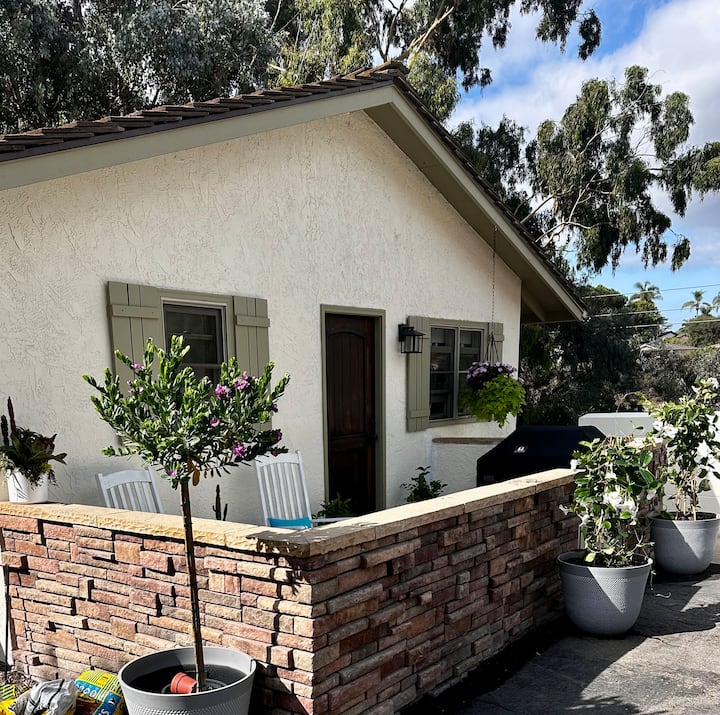 Ranch Cottage In Convenant - Del Mar, CA