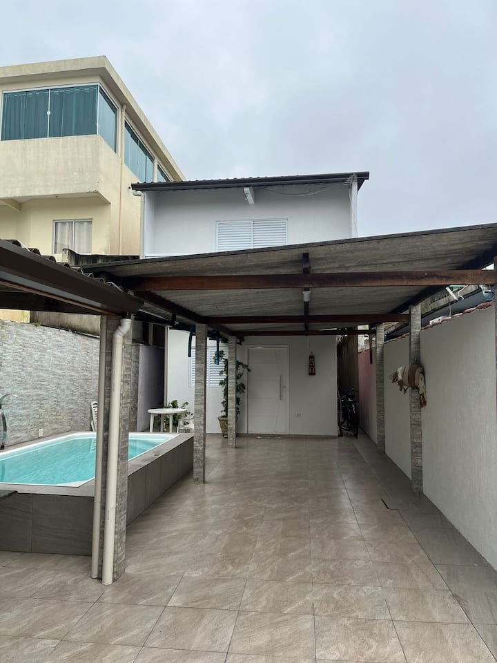 Casa Com Piscina Praia Da Enseada/tortuga -Guarujá - Guarujá