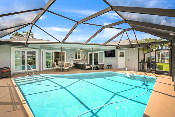Pelican Cove Heated Saltwater Pool Sw Cape Coral - Cape Coral, FL