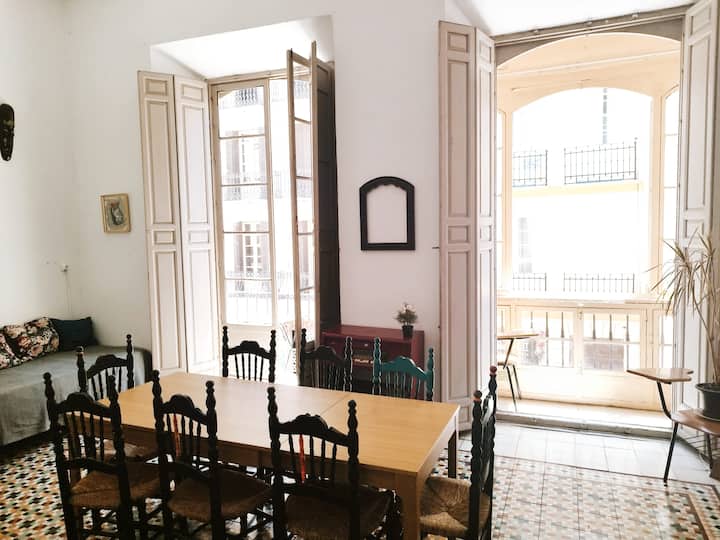 Piso Amplio Malaga Centro/grupo/familia/autentico - Málaga