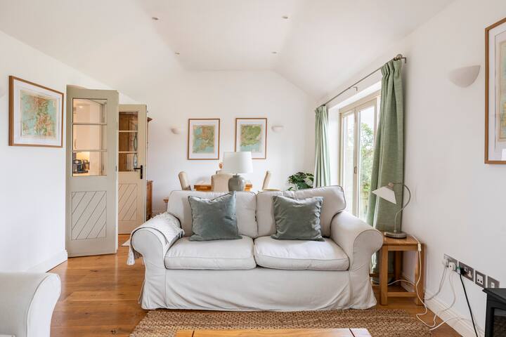 Green Farm Cottage - Devizes