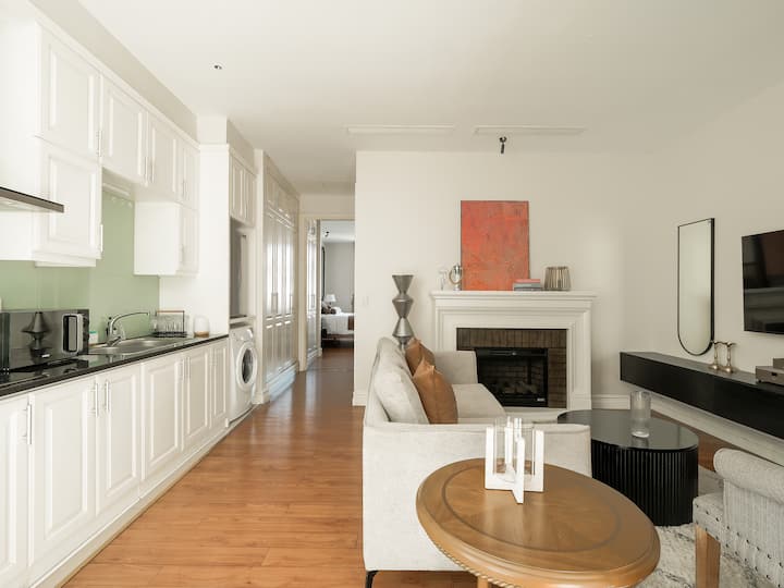 2 Phòng Ngủ | Thang Máy | Trung Tâm Phố Cổ - Hanói