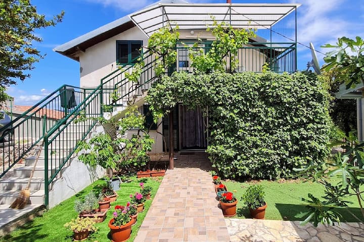 My Dalmatia - Beach House Franka - Šibenik